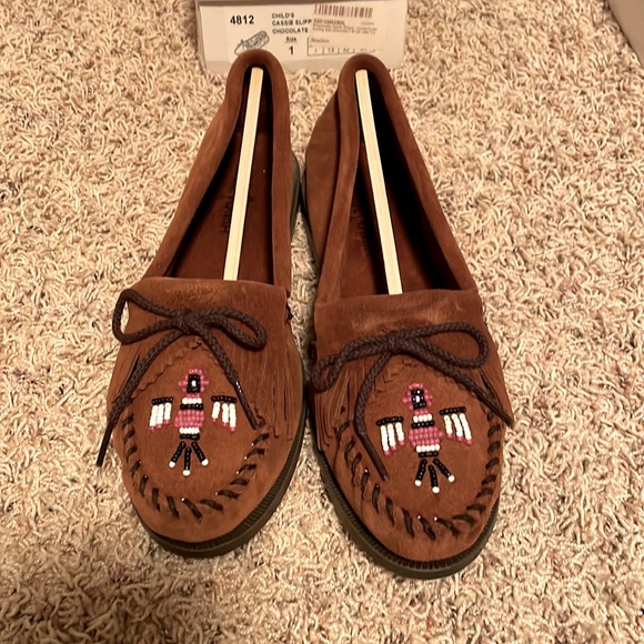 Minnetonka | Shoes | Minnetonka Womens Thunderbird Mocs | Poshmark